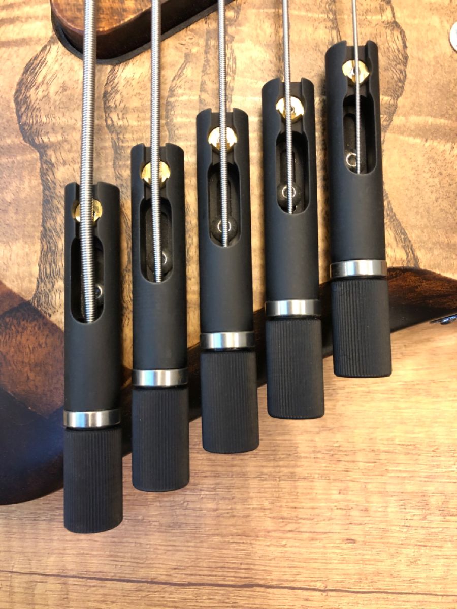 Models – TAN BRIDGES